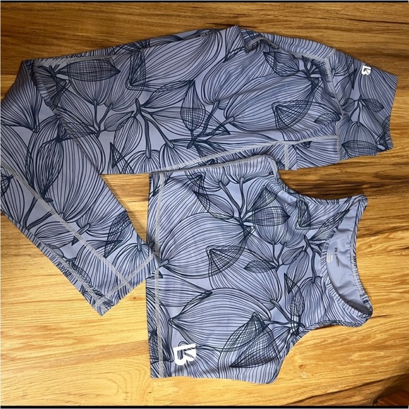 Buffbunny Collection | Pants & Jumpsuits | Buffbunny Aurora Crop And ...